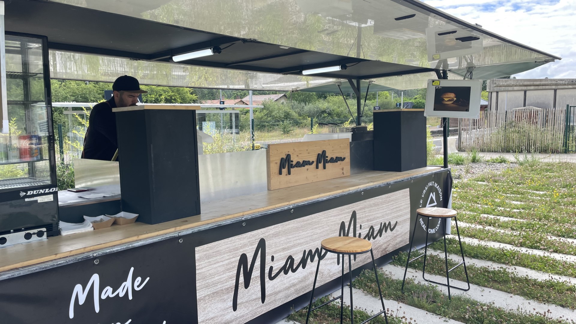 Le food truck Miam Miam s'installe à Niversac - Boulazac Isle Manoire